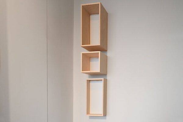 columns_white_box | INTERFLEX-YMGS